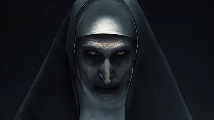 Atriz de 'A Freira' processa a Warner Bros. - Hypando